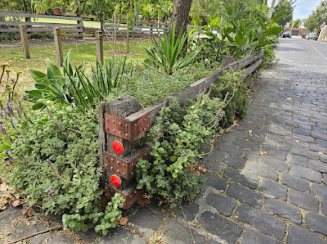 Heavy Duty Fence Joining Brackets - Part I - Dupont Deckspatios