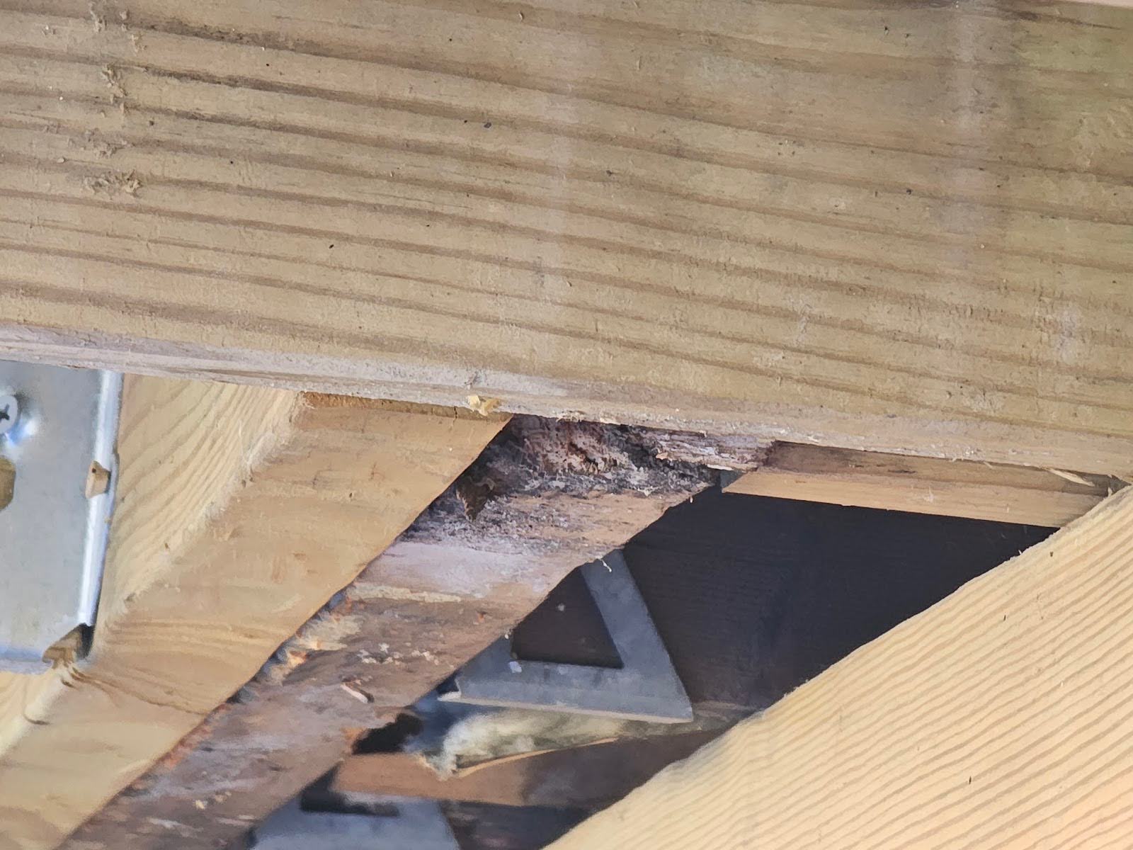 Shouldered Post: Ensuring Strong Girder Support