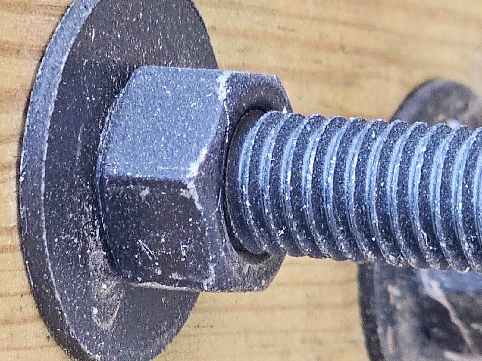 Shouldered Post: Ensuring Strong Girder Support